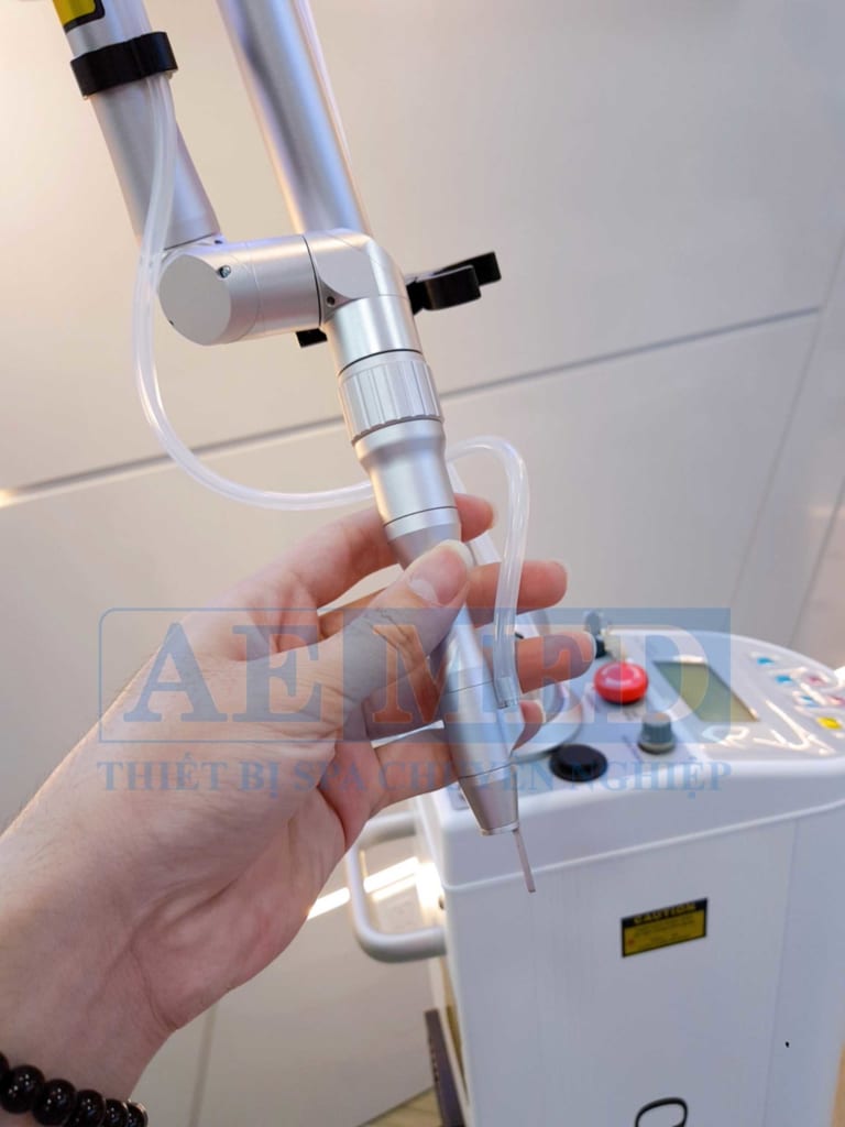 MÁY ĐỐT LASER CO2 CHÍNH HÃNG - AEMED